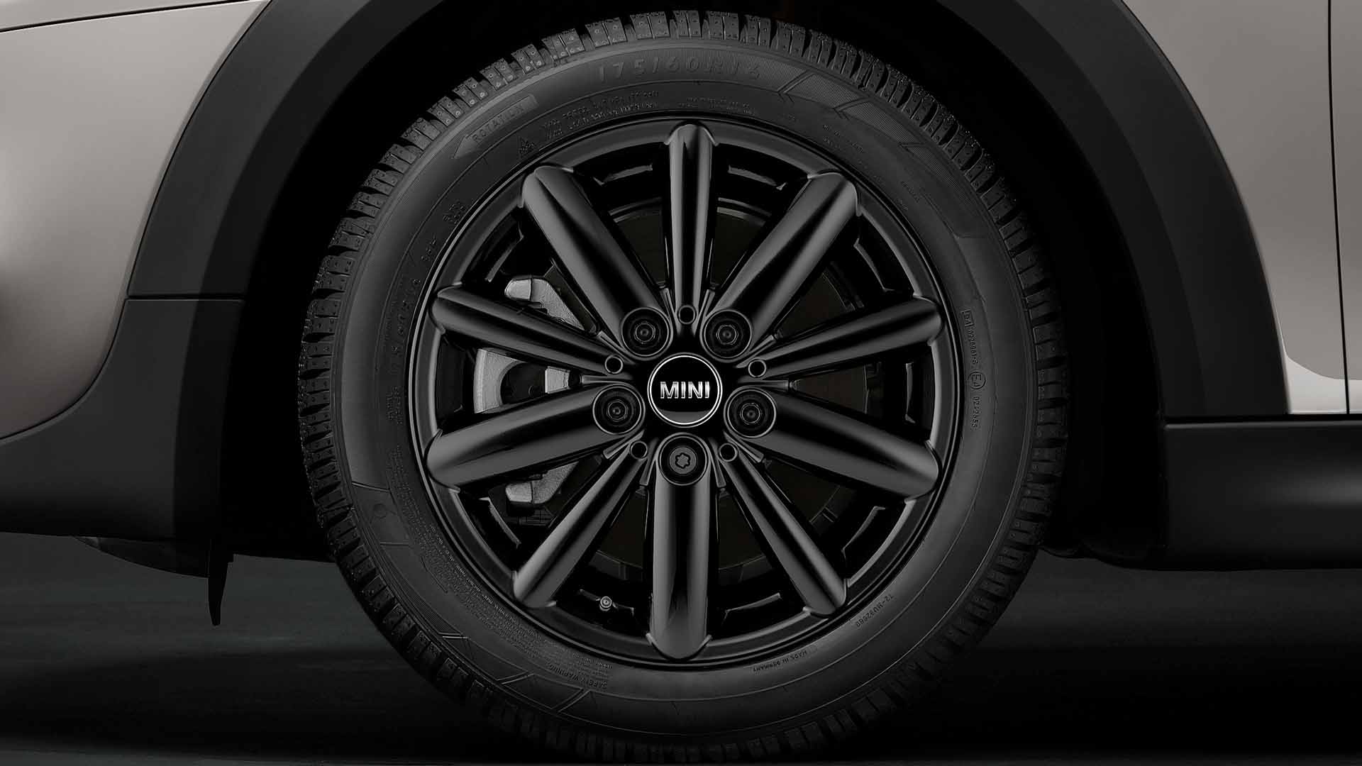 MINI light alloy wheel Radial Spoke 508 in Jet Black, complete winter wheel