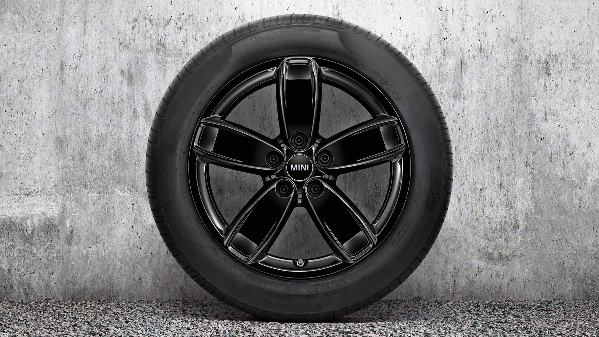 MINI light alloy wheel Channel Spoke 531 in Jet Black, complete winter ...