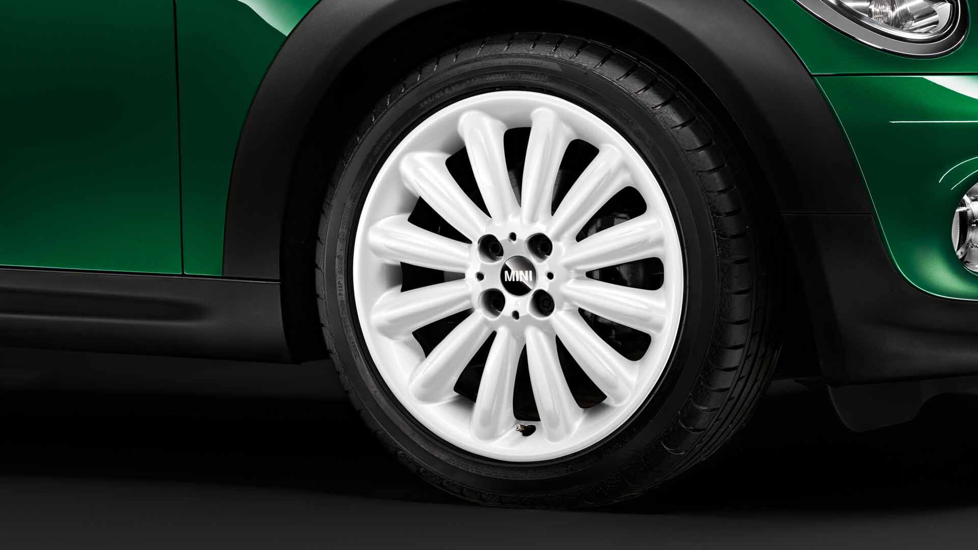 MINI light alloy wheel Infinite Stream Spoke R116 in White