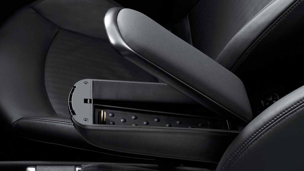 MINI centre armrest with large storage compartment