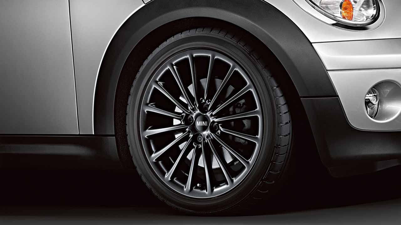 MINI light alloy wheel Multi Spoke R108 in Black, matt