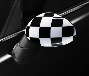 MINI exterior mirror caps with Checkered Flag design