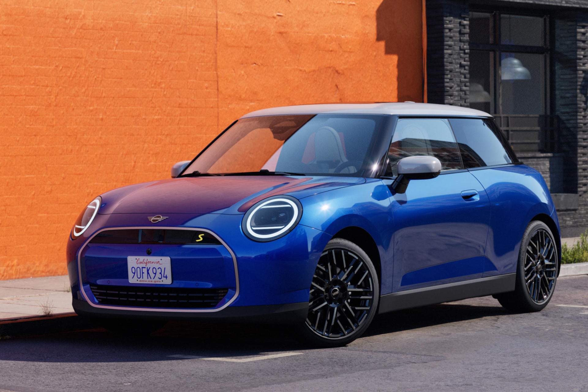 MINI Electromobility - Electric Family | MINI Ireland