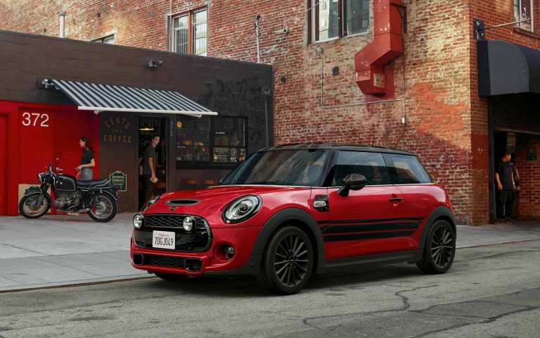 MINI JCW Accessories | Genuine MINI Parts | MINI IE